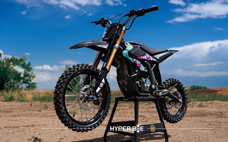 סורון Hyper Bee - האופנוע החשמלי הקומפקטי שמבטיח הפתעות - Be Electric ...